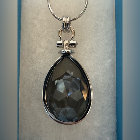 Touchstone Crystal | Jewelry | Touchstone Crystal By Swarovski Scripted ...